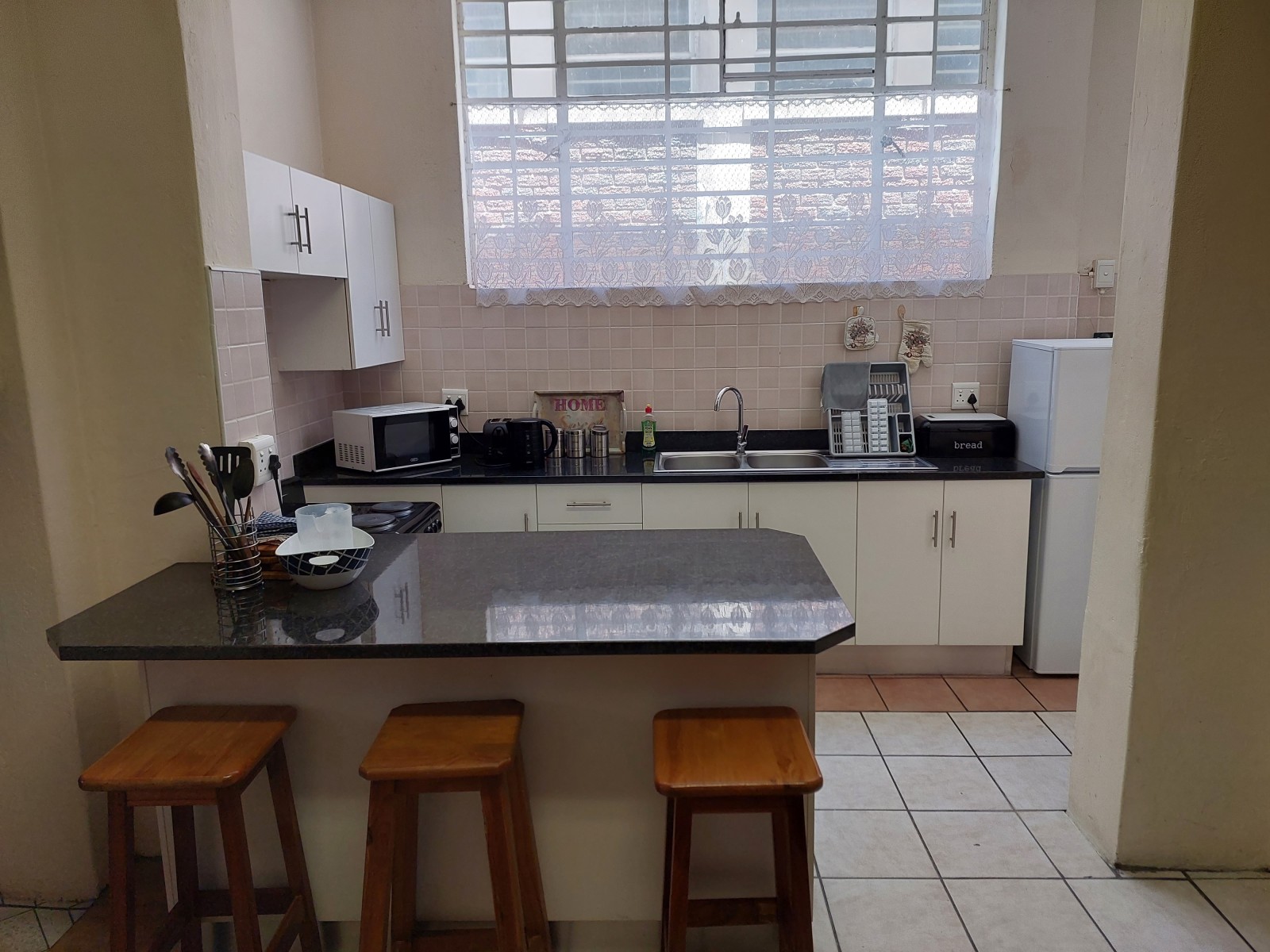 Caledon Court - Graaff-Reinet Tourism