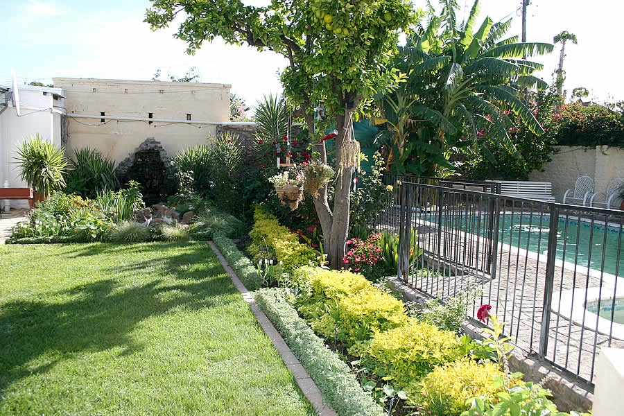 Thyme & Again Bed and Breakfast - Graaff-Reinet Tourism