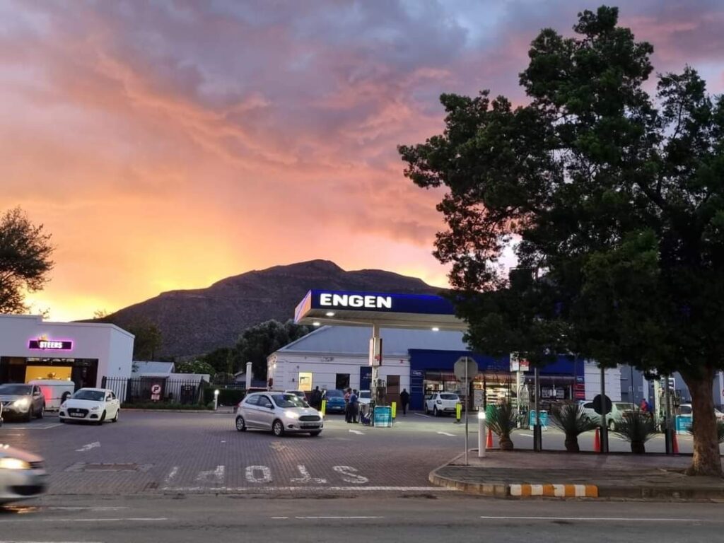 Engen Riverside - Graaff-Reinet Tourism